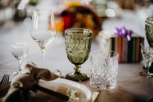What is Stemware? A Guide to Stemware Types, Selection